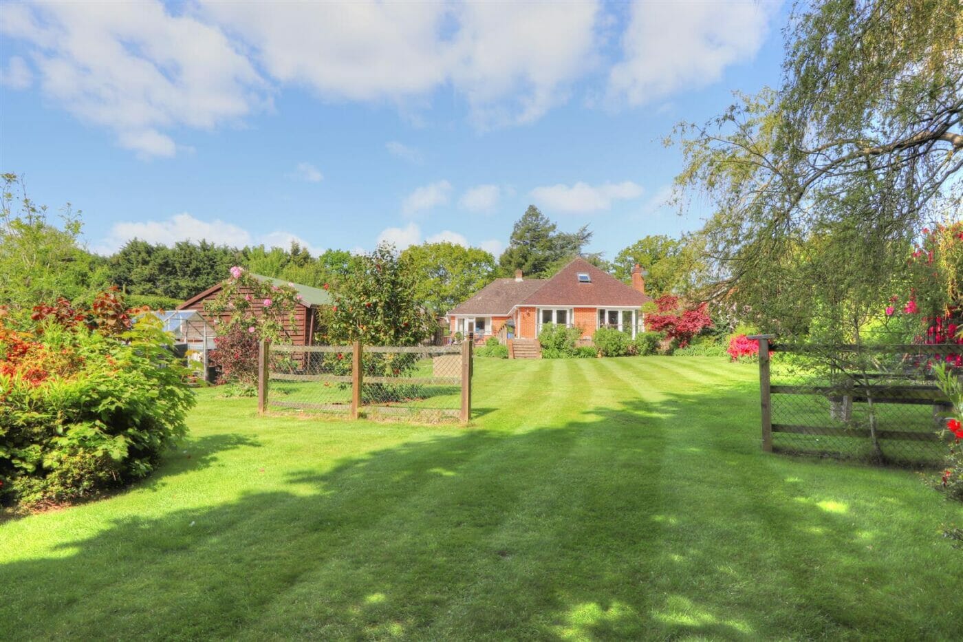 Dean Lane, Whiteparish, Salisbury - Henshaw Fox